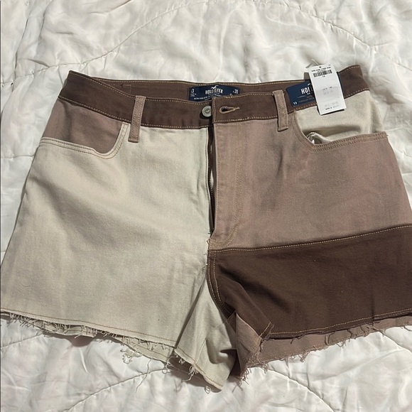 Hollister | Shorts | Hollister Brown And Cream Colorblock Shorts | Poshmark